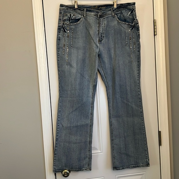 Apollo Jeans | Jeans | Apollo Jeans Embroidered Studded Jeans | Poshmark